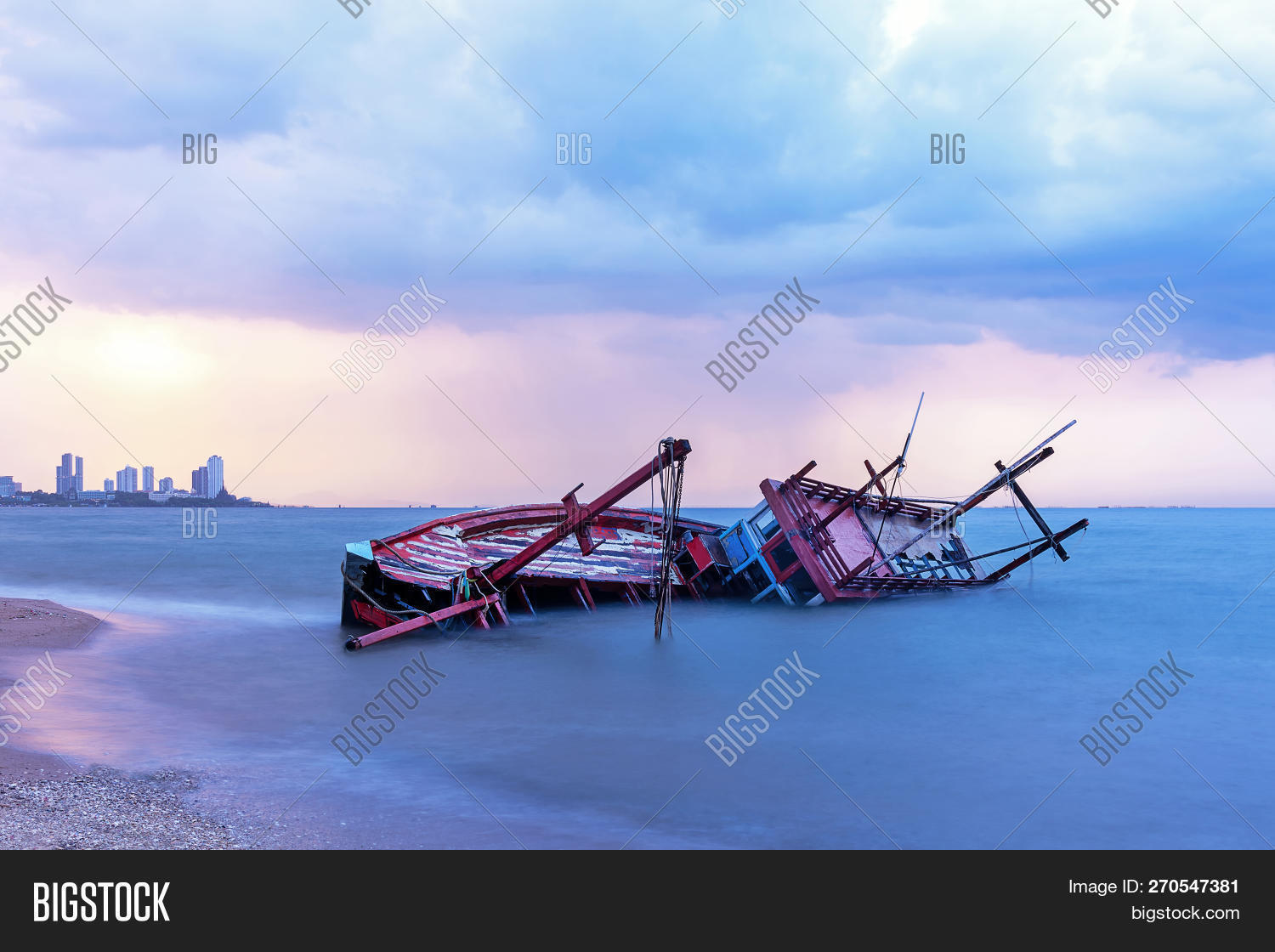 Shipwreck Wrecked Boat Image & Photo (Free Trial) | Bigstock