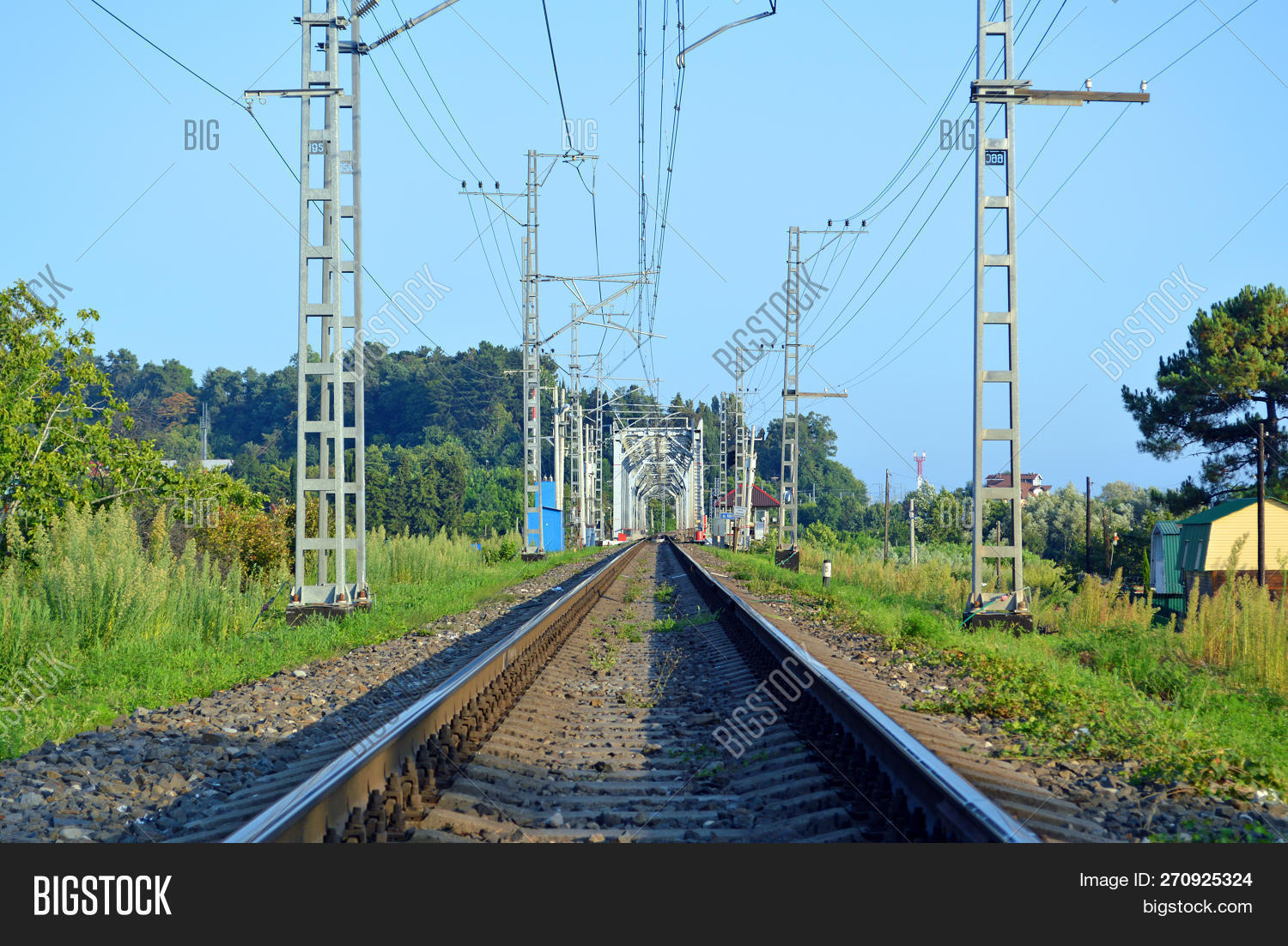 Single Track Railway Image & Photo (Free Trial) | Bigstock