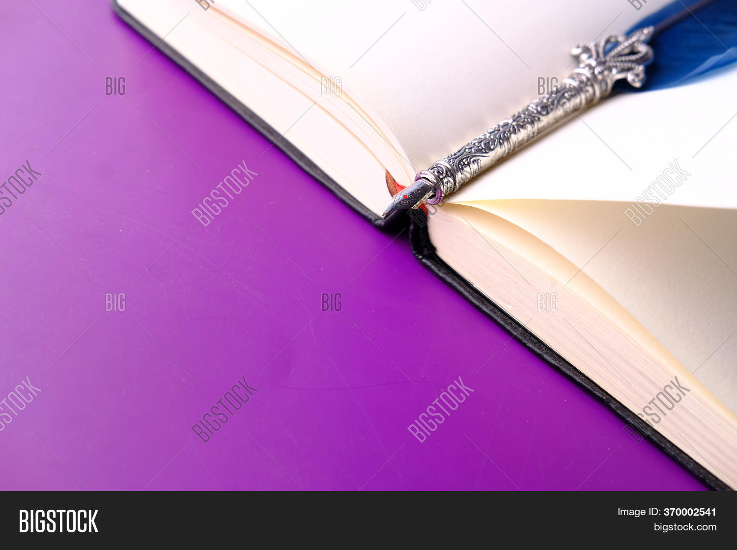 Close Open Diary Image & Photo (Free Trial) | Bigstock