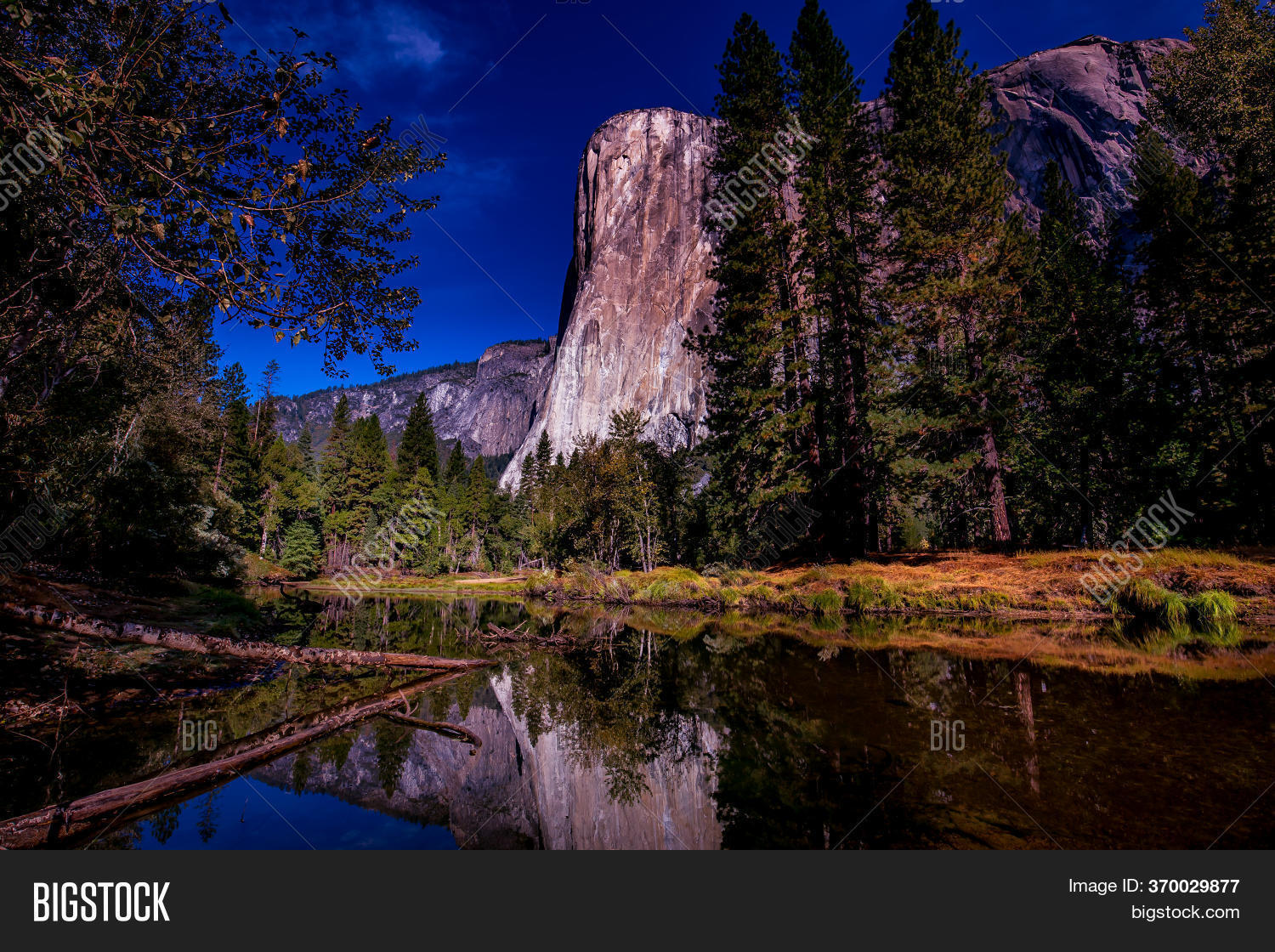 El Capitan, Yosemite Image & Photo (Free Trial) | Bigstock