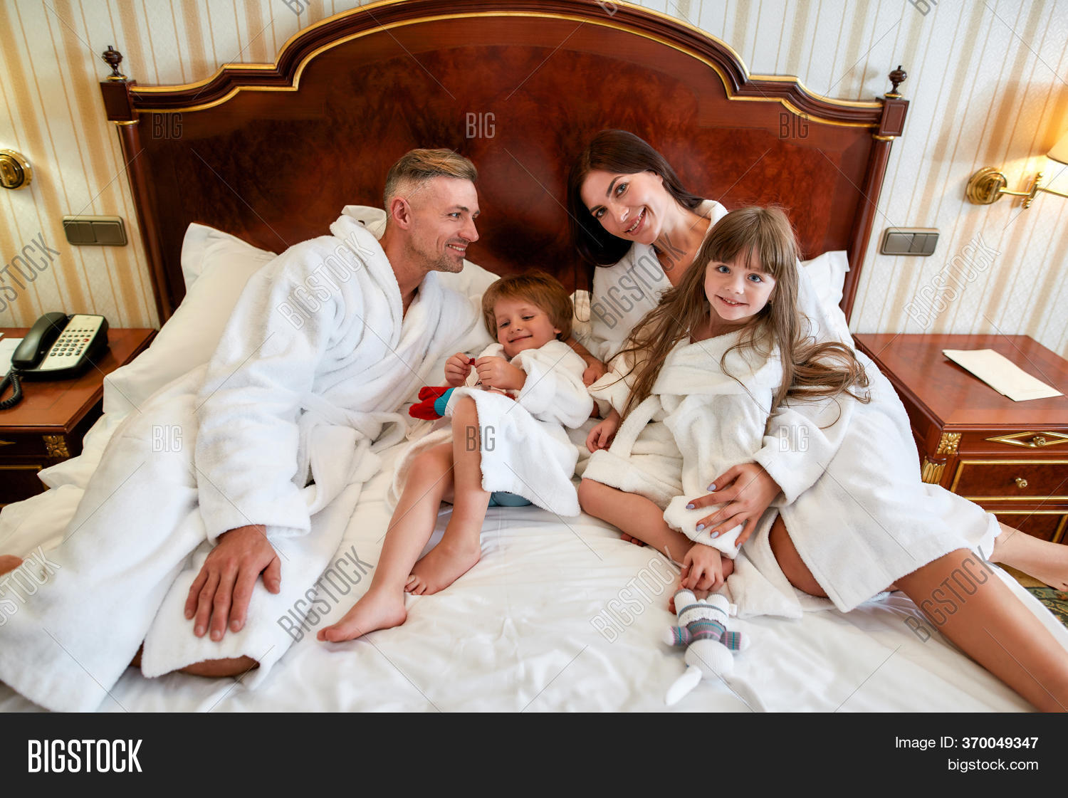 Imagen y foto Caucasian Parents (prueba gratis) | Bigstock