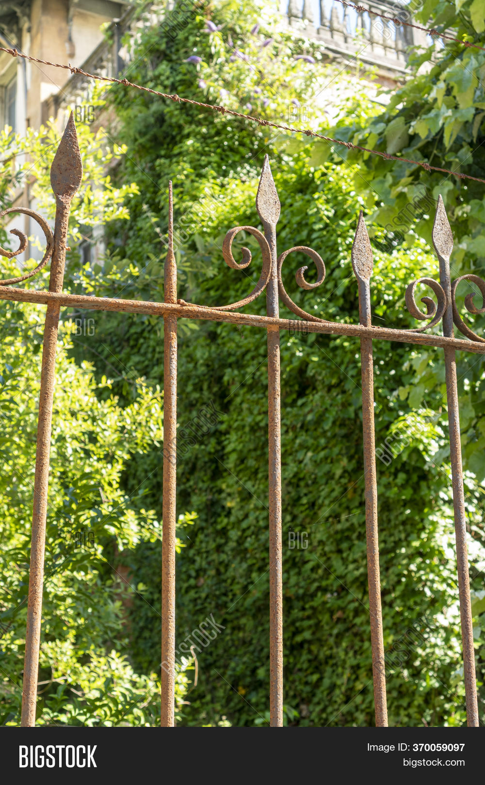 Rusty Iron Fence Image & Photo (Free Trial) | Bigstock
