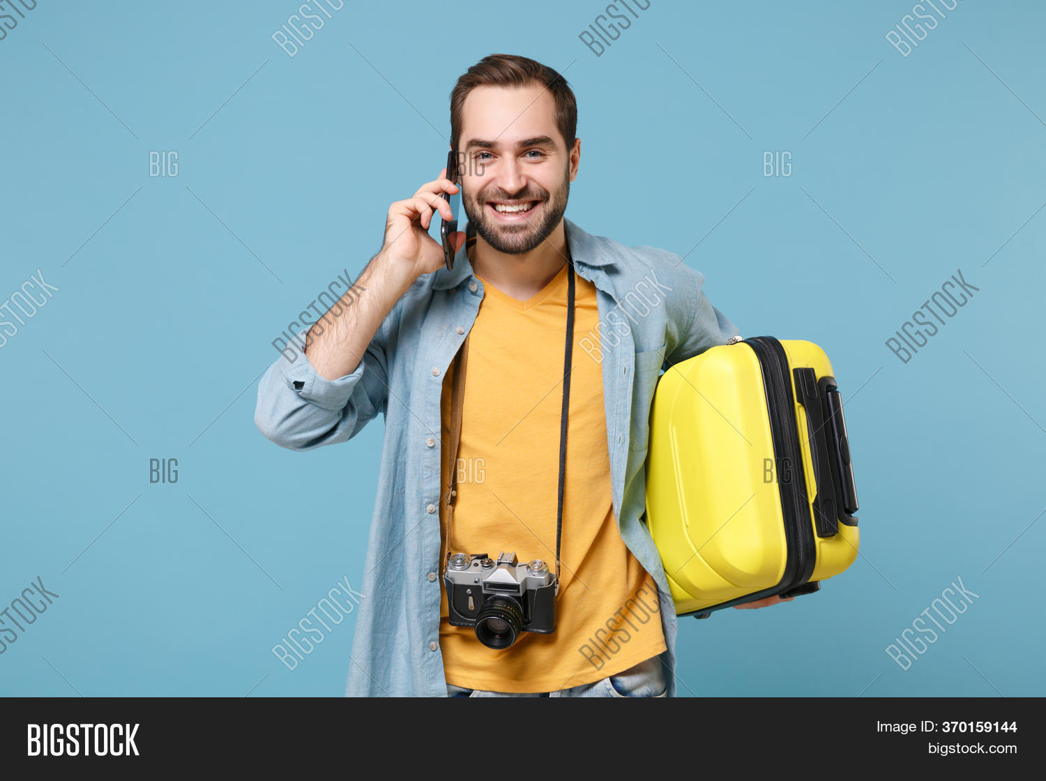 Traveler Tourist Man Image & Photo (Free Trial) | Bigstock