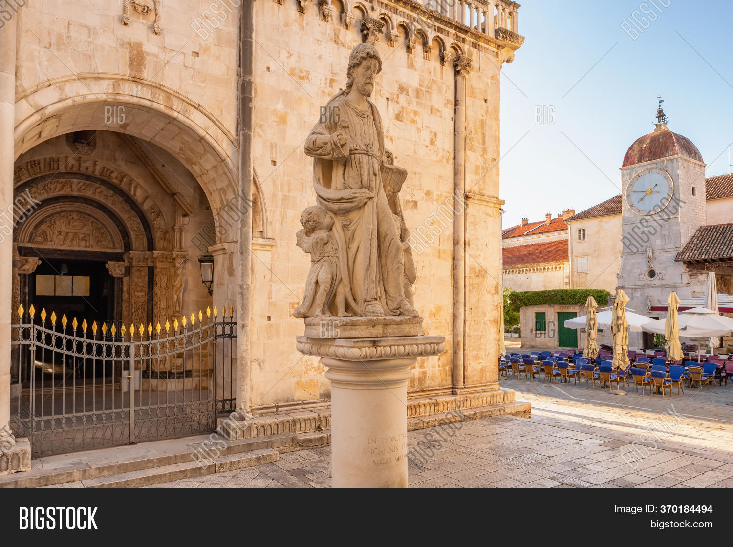 Statue St Lawrence Image & Photo (Free Trial) | Bigstock