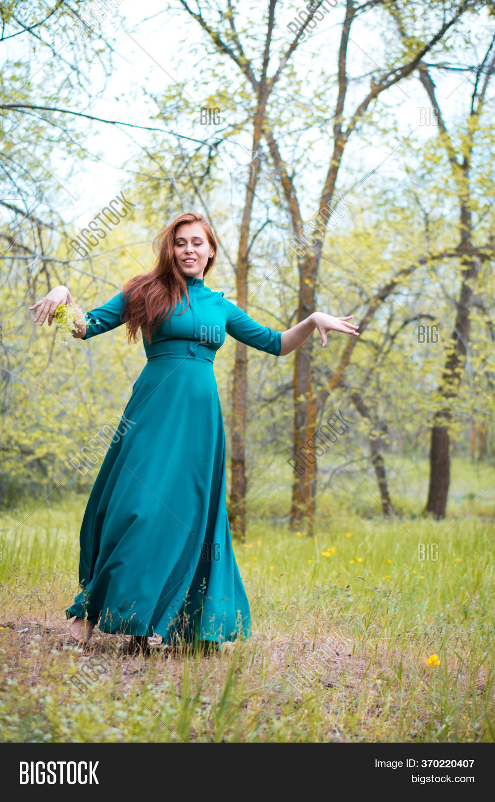 Bootless Woman Dance Image & Photo (Free Trial) | Bigstock