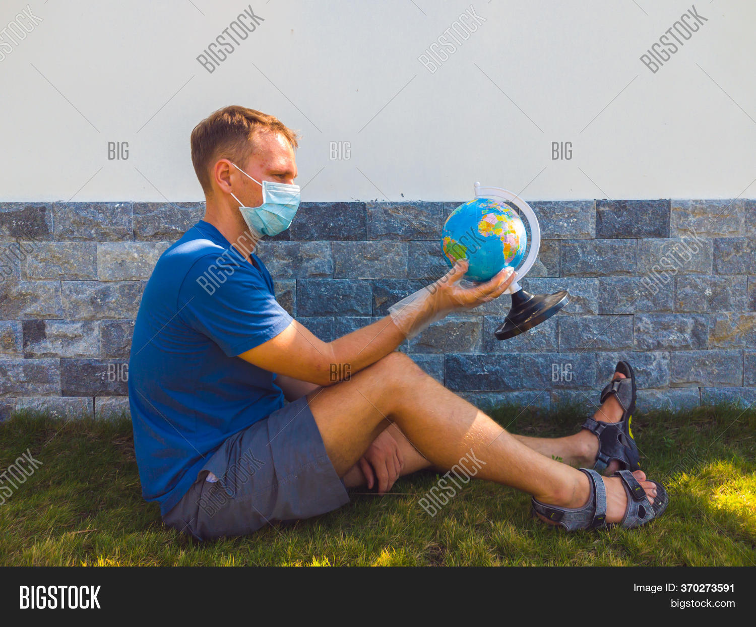 Man Wearing Face Mask Image & Photo (Free Trial) | Bigstock