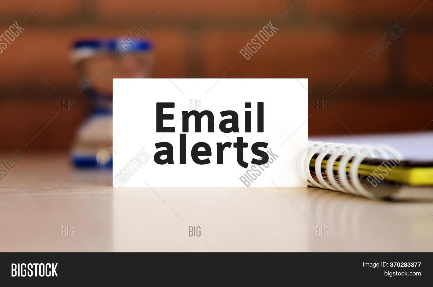 Email Alerts Text N Image & Photo (Free Trial) | Bigstock