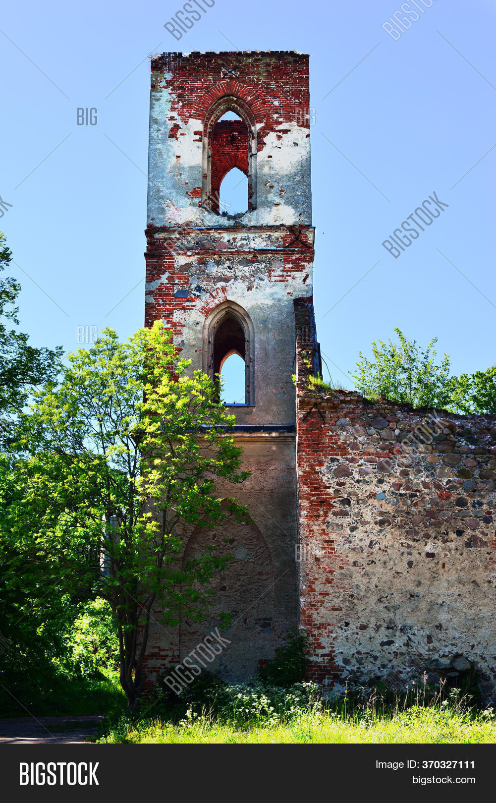 Ancient Tower Brick Image & Photo (Free Trial) | Bigstock