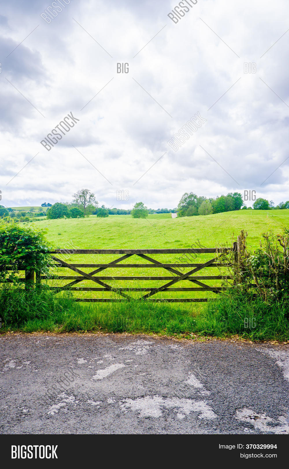 Wooden Gate Open Field Image & Photo (Free Trial) | Bigstock