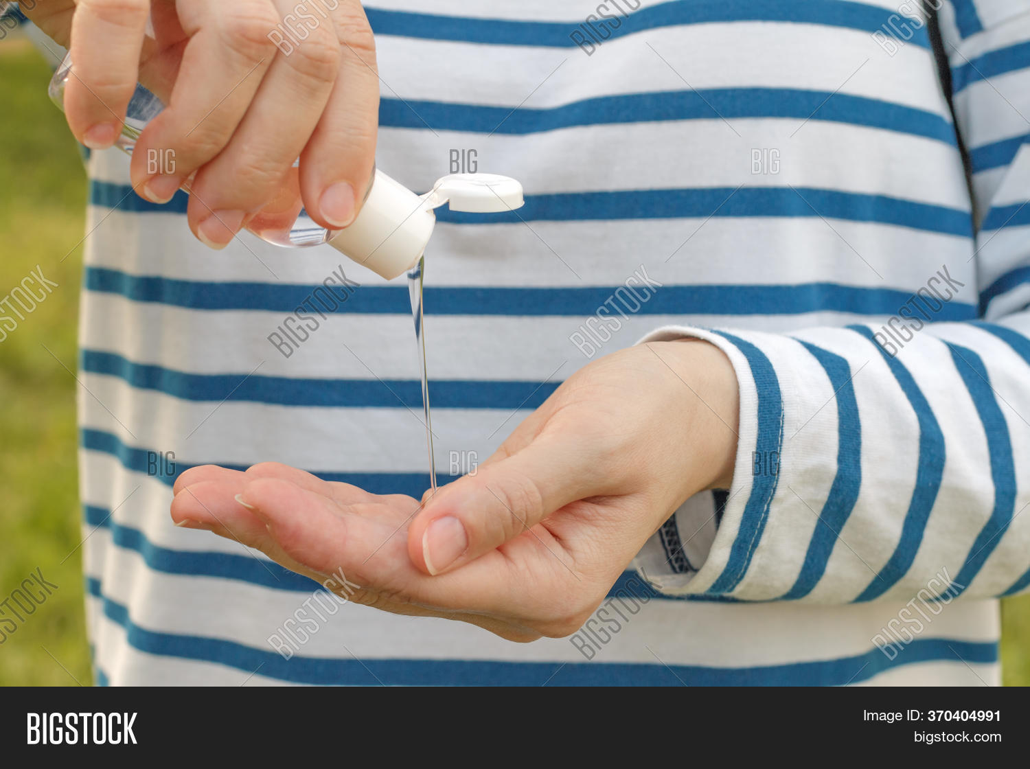 Woman Pouring Hand Image & Photo (Free Trial) | Bigstock