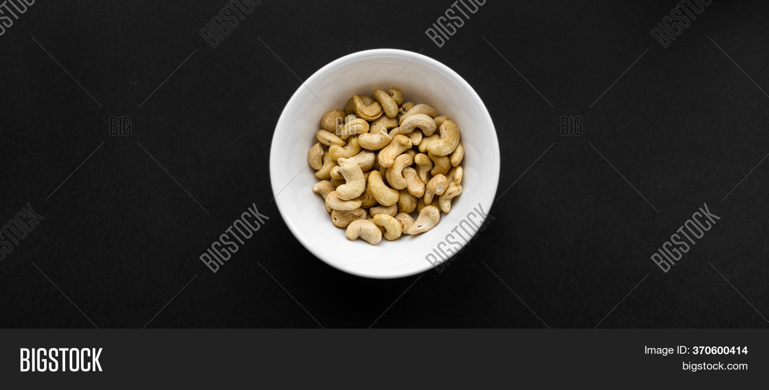 Cashew Nuts Small Image & Photo (Free Trial) | Bigstock