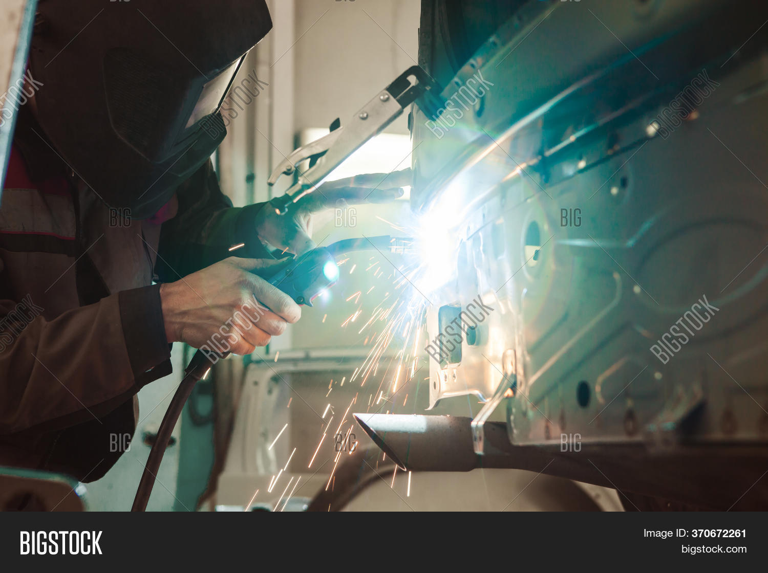 Worker Welds Car Body Image & Photo (Free Trial) | Bigstock