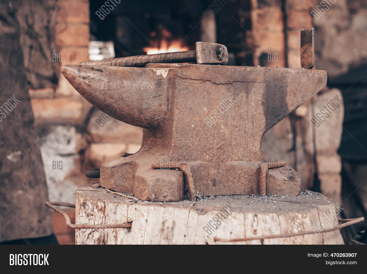Anvil And Hammer Fire