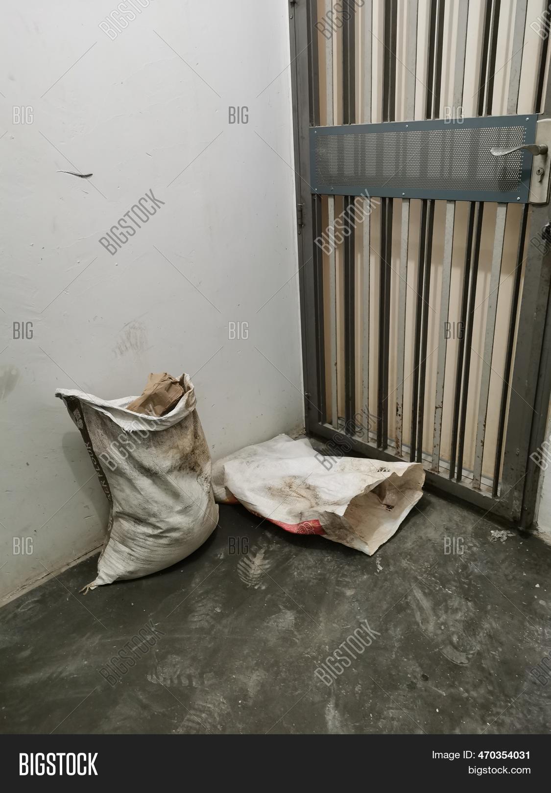House Renovation Waste Image & Photo (Free Trial) | Bigstock