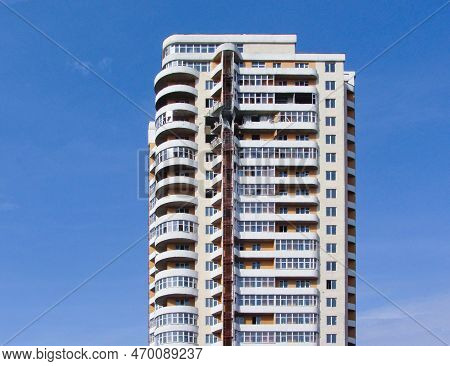 Tall Building 图片和照片（免费试用） | Bigstock