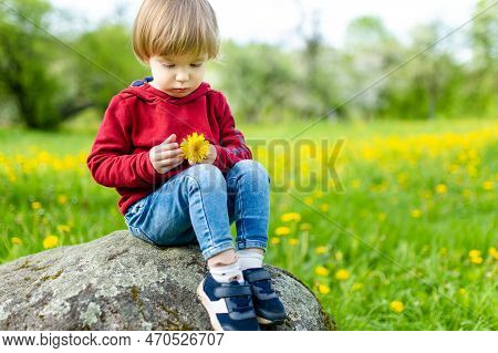 Spring Activities Images, Illustrations & Vectors (Free) - Bigstock