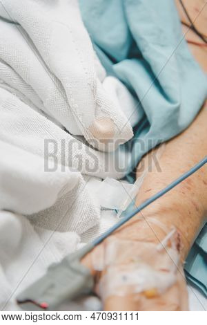 Patient Hospital Pulse Image & Photo (Free Trial) | Bigstock