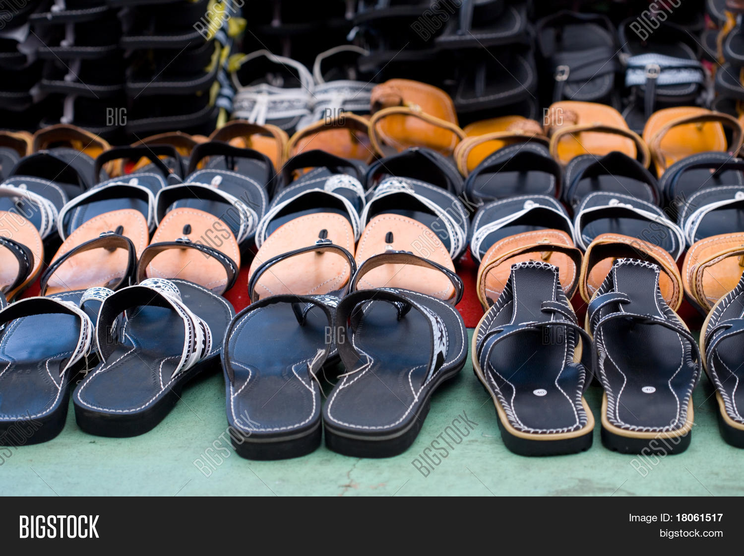 'Chapal 이미지 및 사진(무료 체험) | Bigstock
