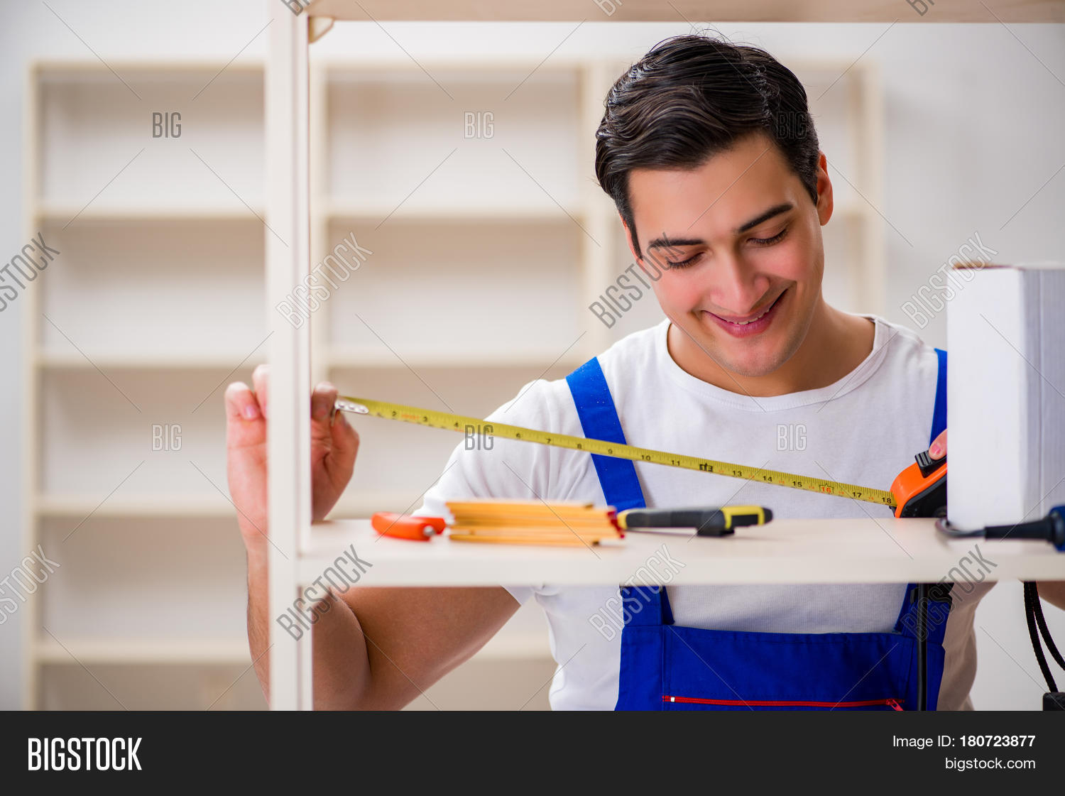 Worker Man Repairing Image & Photo (Free Trial) | Bigstock