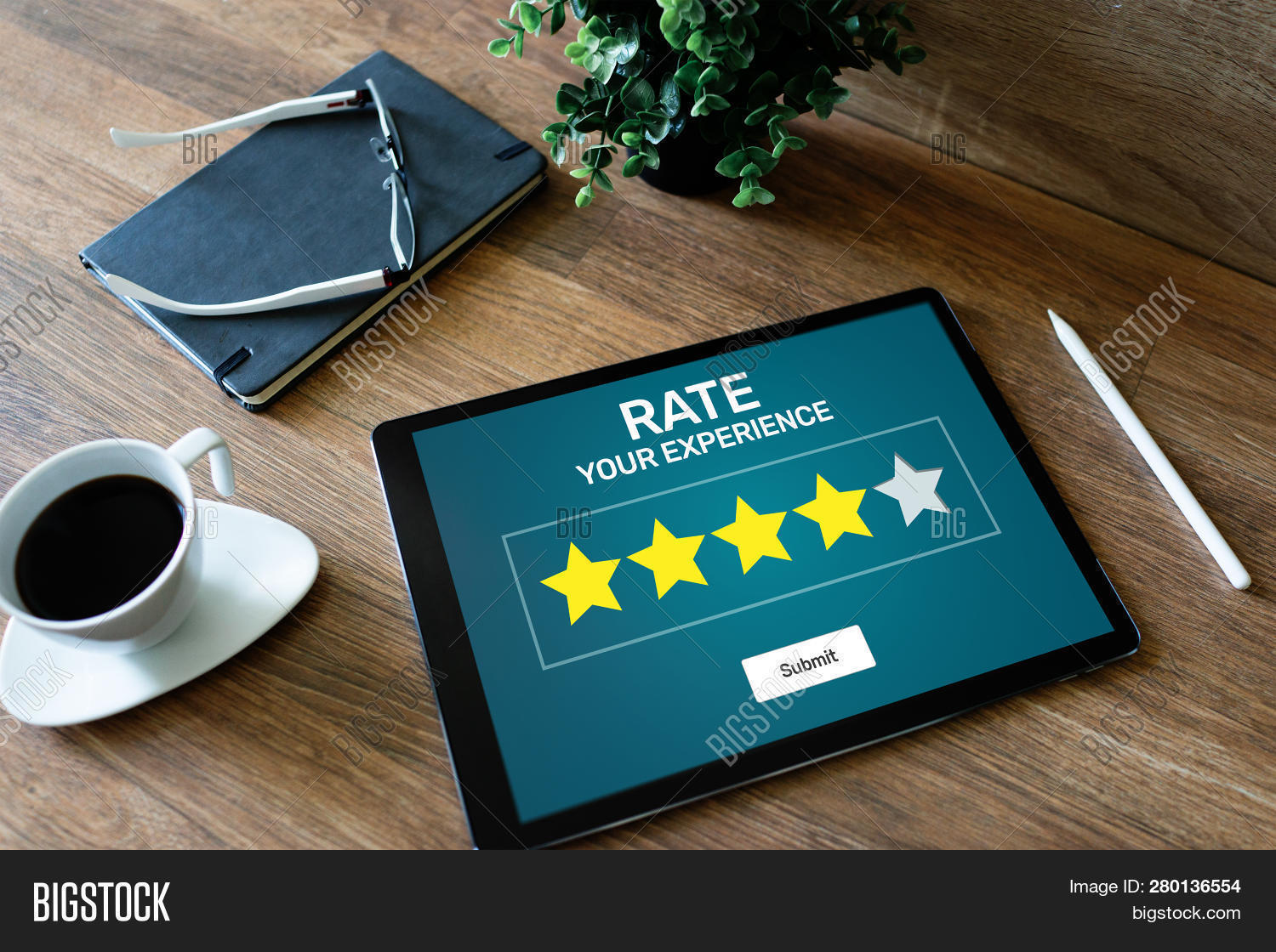 Rate Customer Image & Photo (Free Trial) | Bigstock