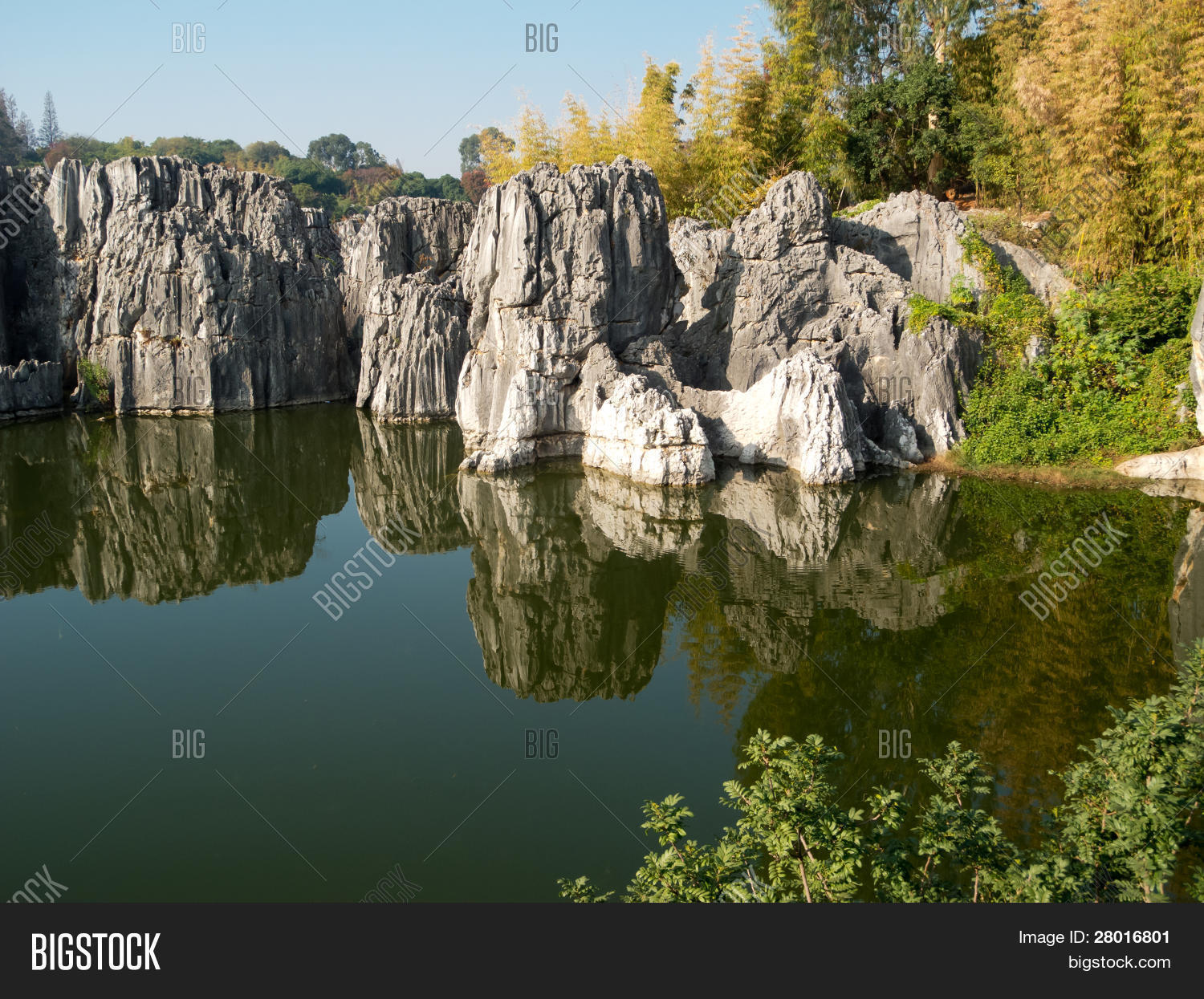 Shilin Stone Forest Image & Photo (Free Trial) | Bigstock