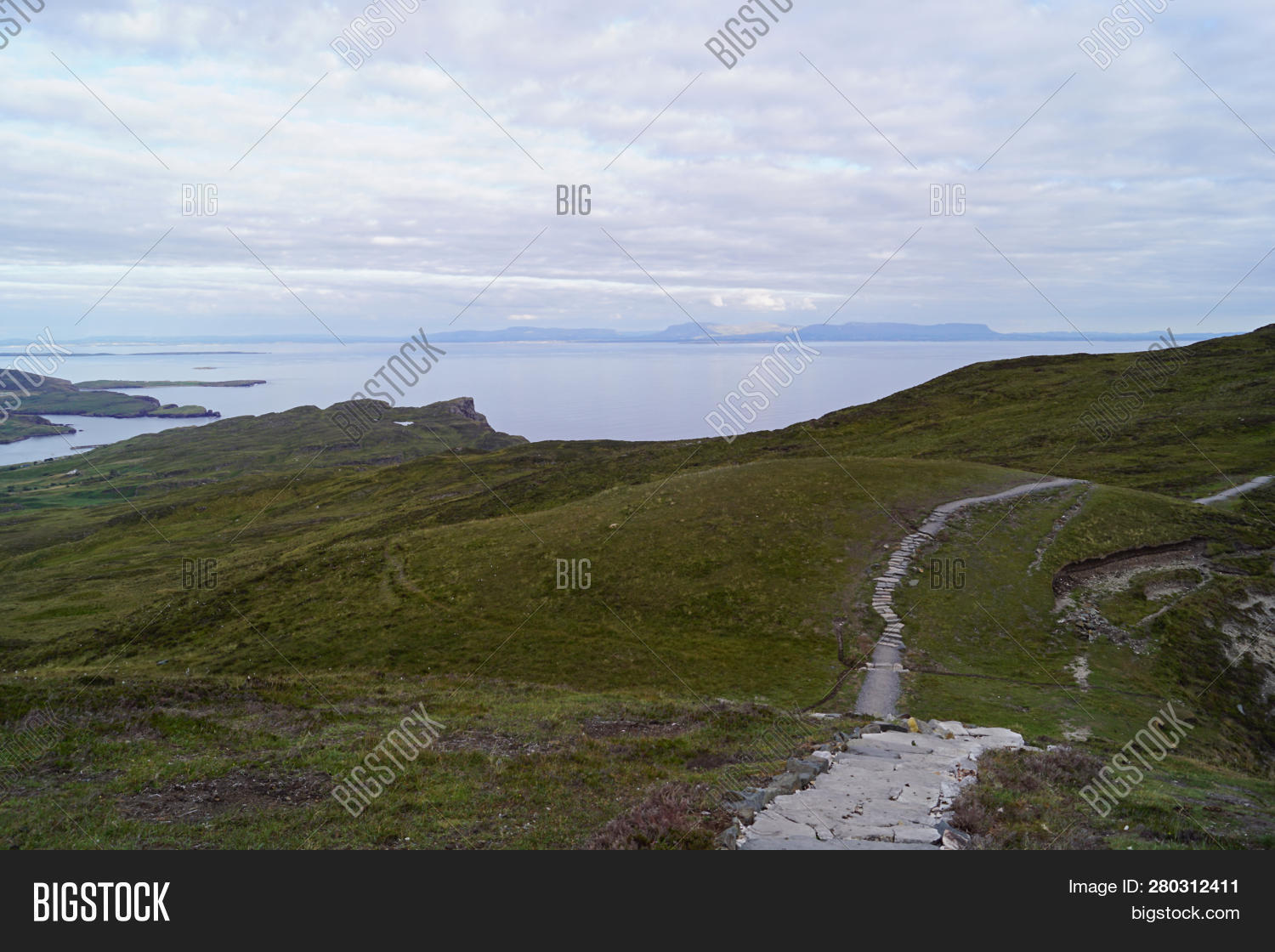 Slieve League Cliffs Image & Photo (Free Trial) | Bigstock