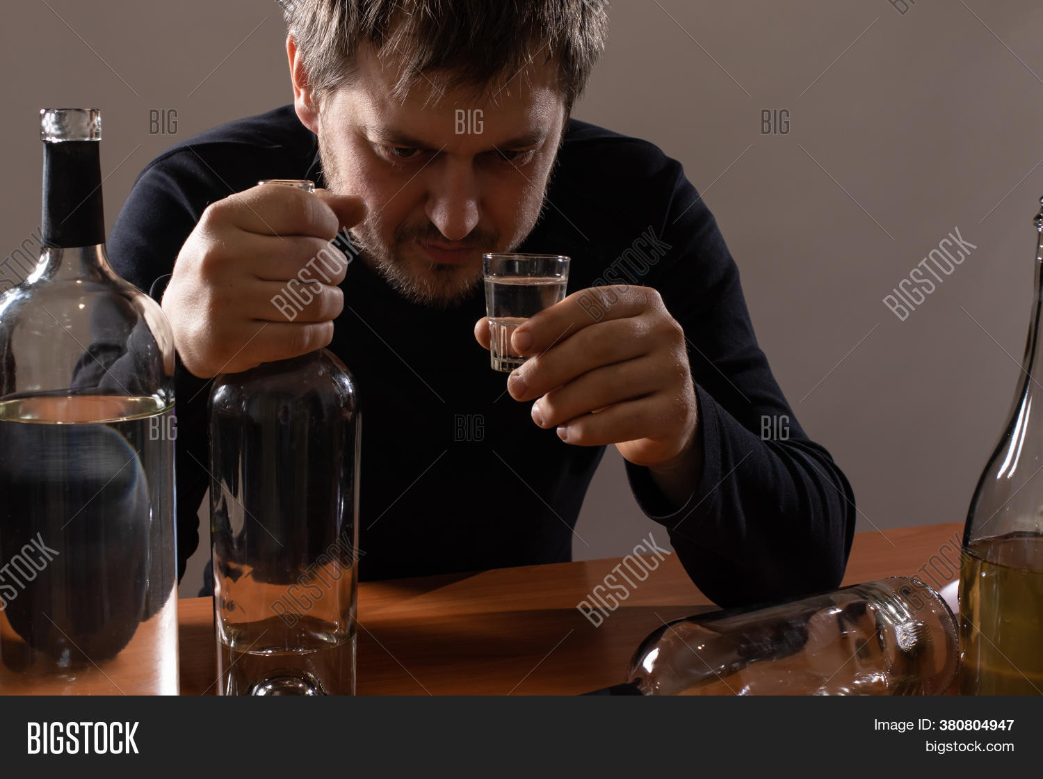 Man Alcoholic Image & Photo (Free Trial) | Bigstock
