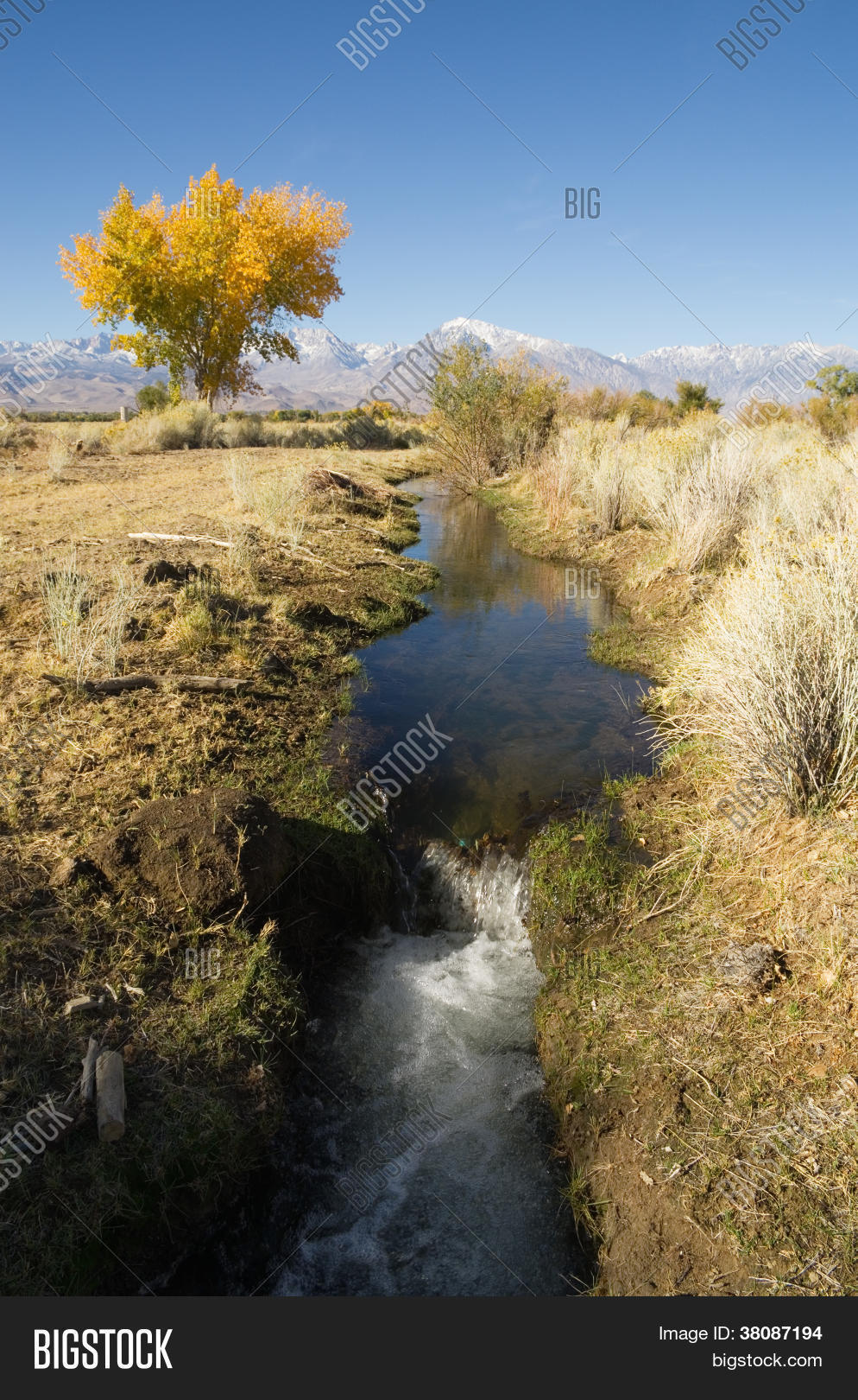 Fall Irrigation Ditch Image & Photo (Free Trial) | Bigstock