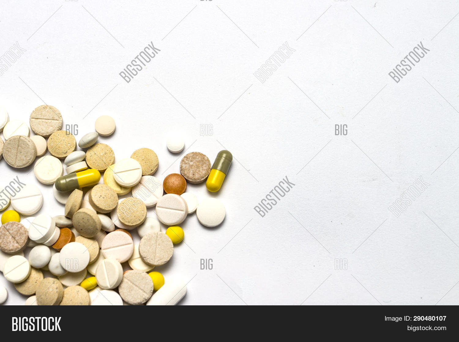Pills Different Sizes Image & Photo (Free Trial) | Bigstock