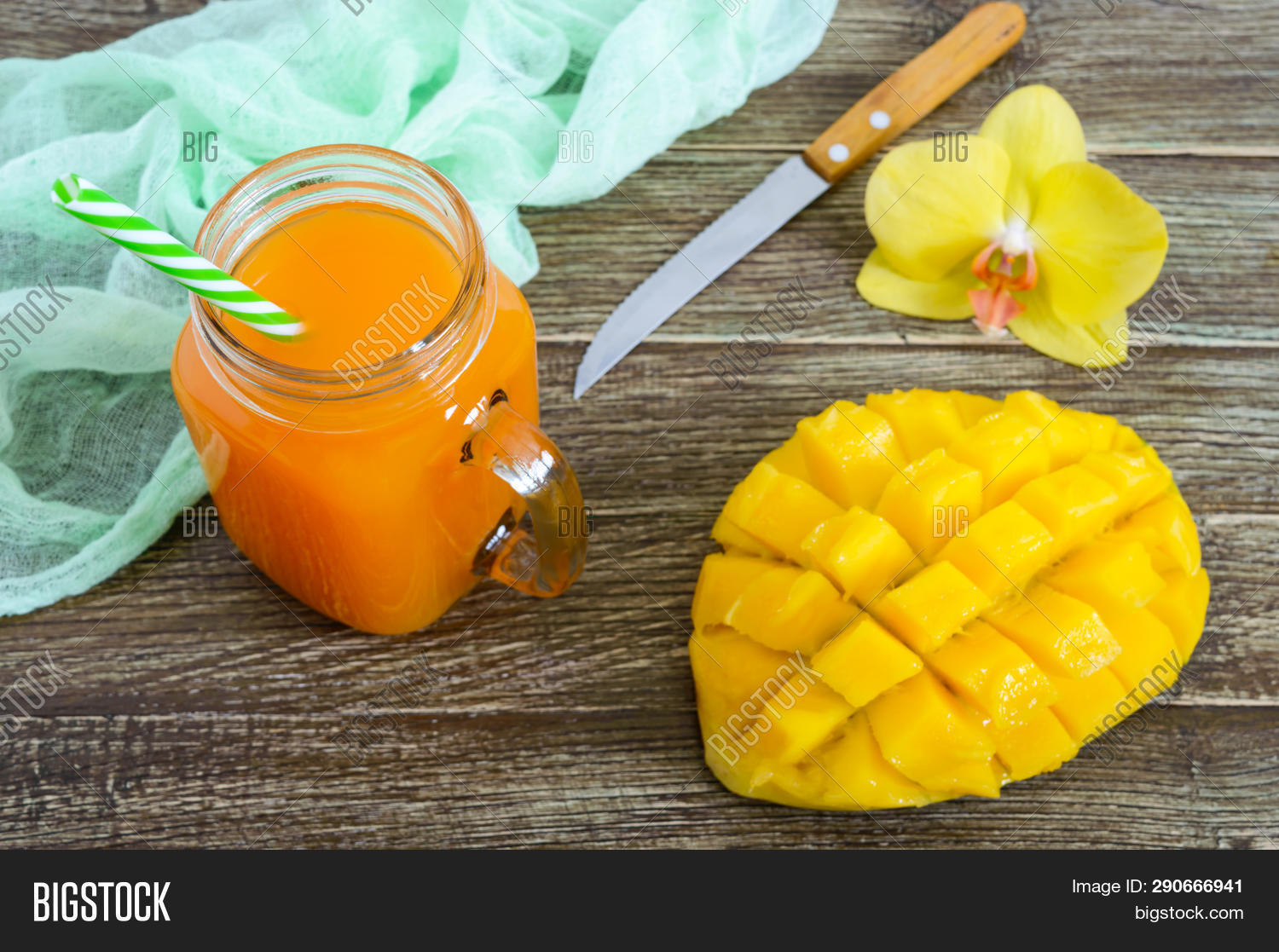 Mango Smoothie Glass Image & Photo (Free Trial) | Bigstock