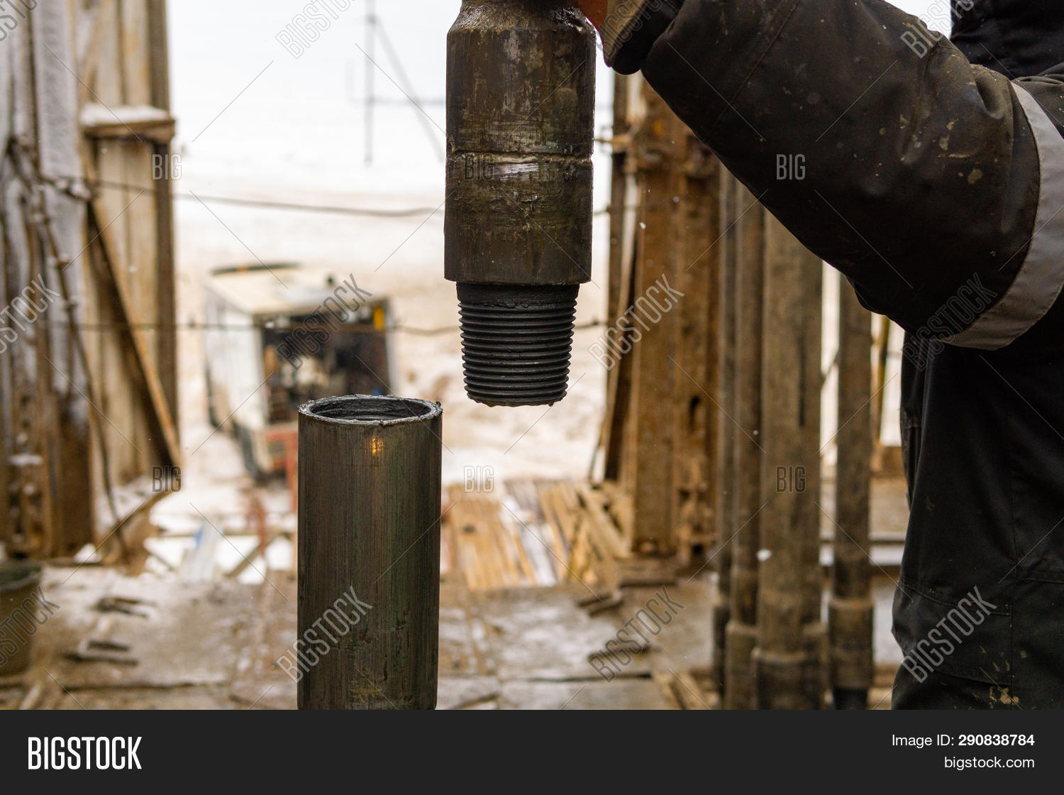 Offshore Oil Rig Image & Photo (Free Trial) | Bigstock