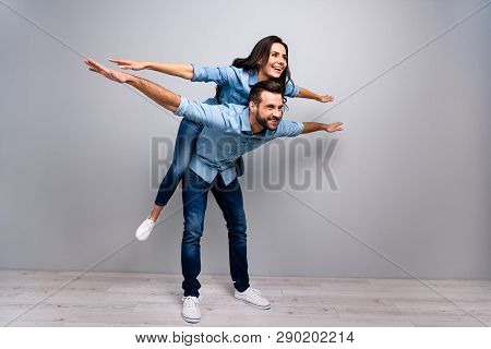 Full Length Body Size Image & Photo (Free Trial) | Bigstock