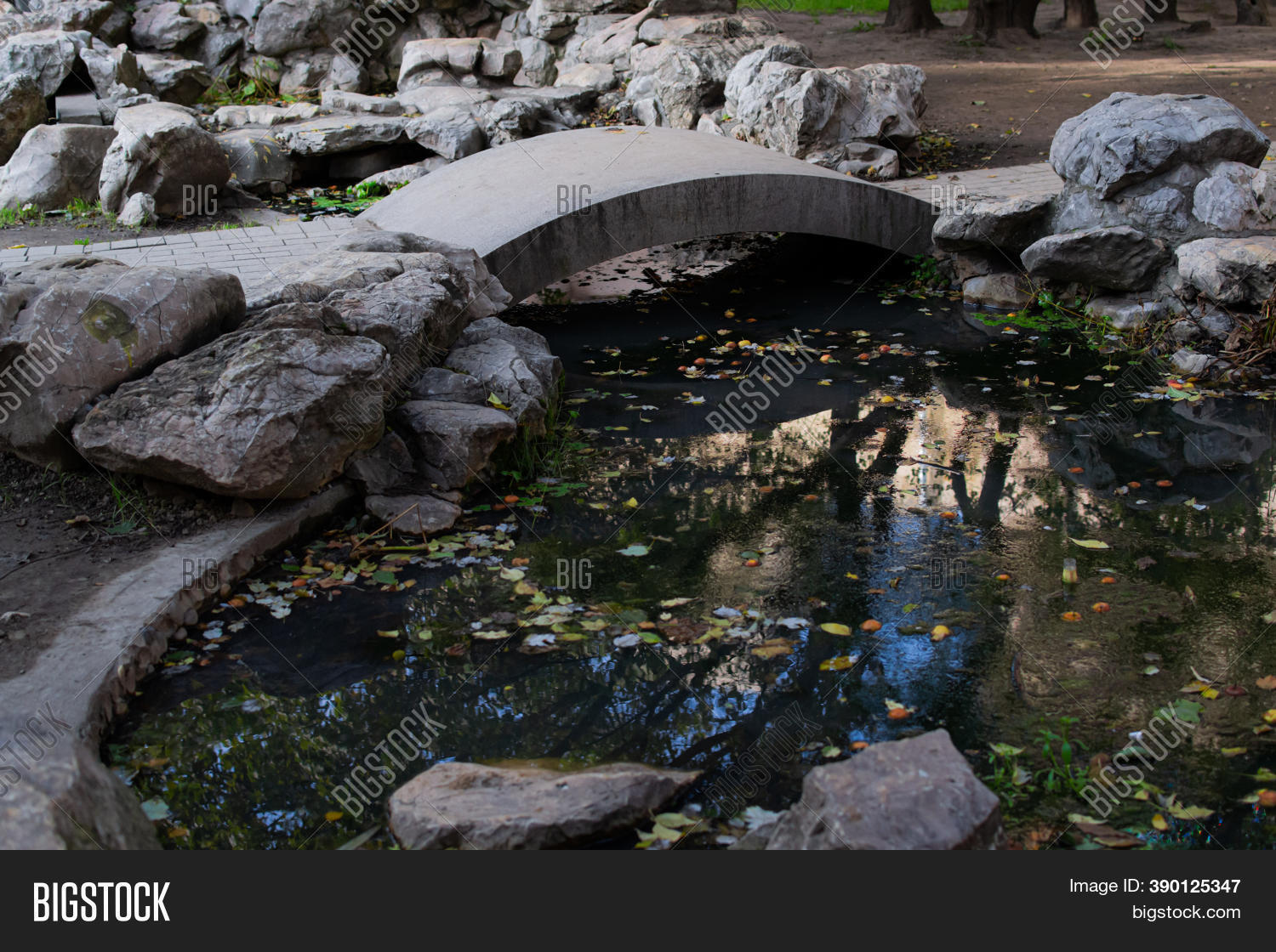 White Stone Bridge Image & Photo (Free Trial) | Bigstock