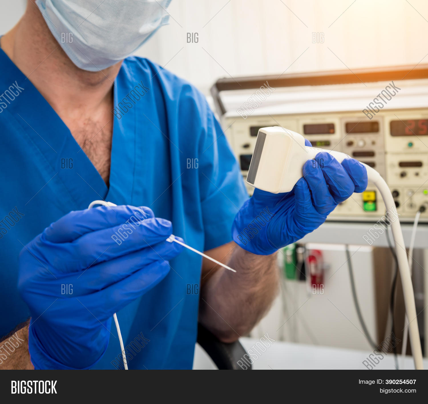 Cardiologist Use Tubes Image & Photo (Free Trial) | Bigstock