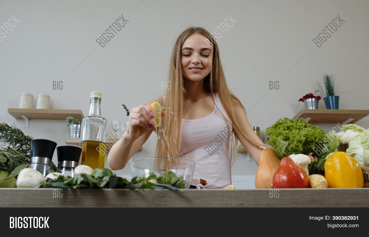 Cheerful Vegan Girl Image & Photo (Free Trial) | Bigstock