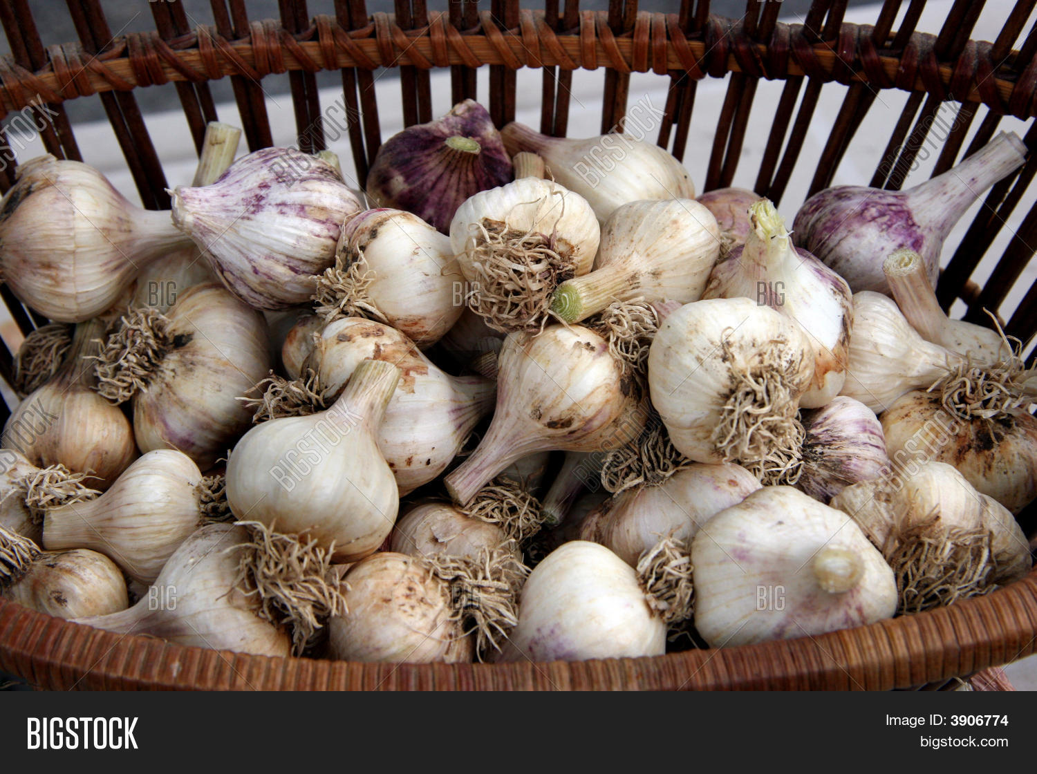 Basket Garlic Bulbs Image & Photo (Free Trial) | Bigstock