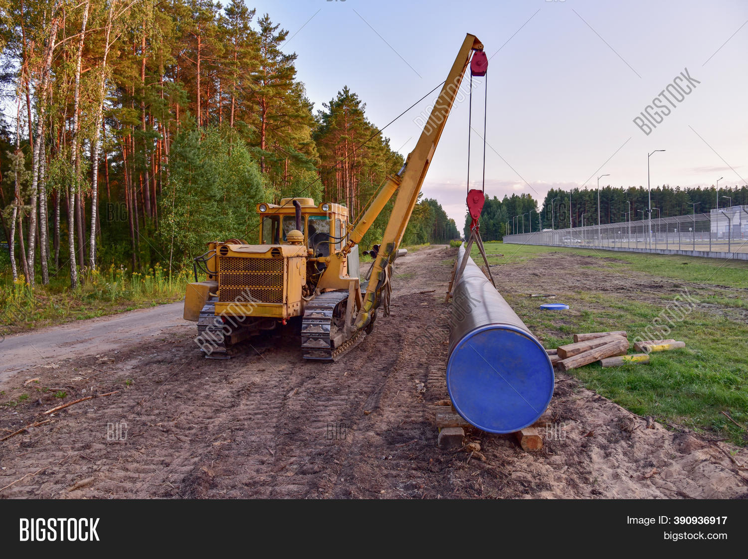 Pipelayer Side Boom Image & Photo (Free Trial) | Bigstock