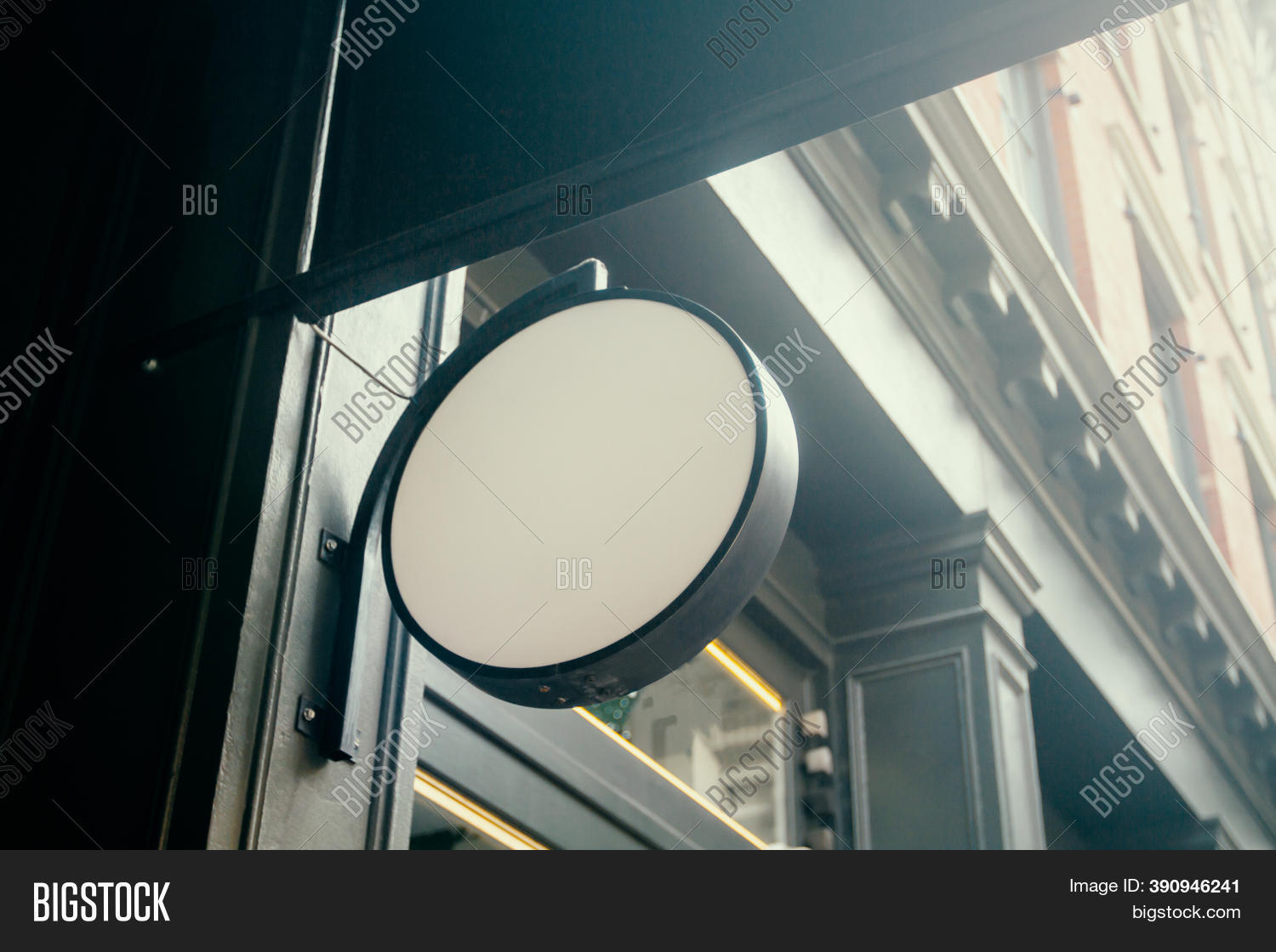 White Round Signage Image & Photo (Free Trial) | Bigstock