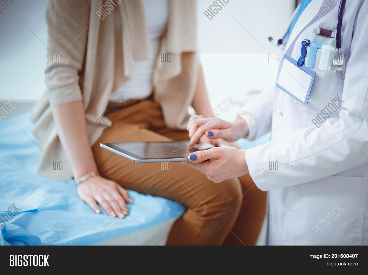 Doctor Patient Image & Photo (Free Trial) | Bigstock