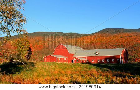 Barn Rural Vermont Image & Photo (Free Trial) | Bigstock