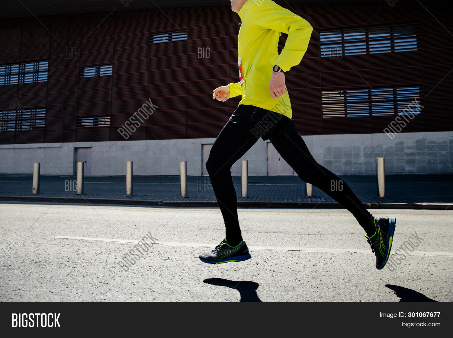 Male Athlete Runner Image & Photo (Free Trial) | Bigstock