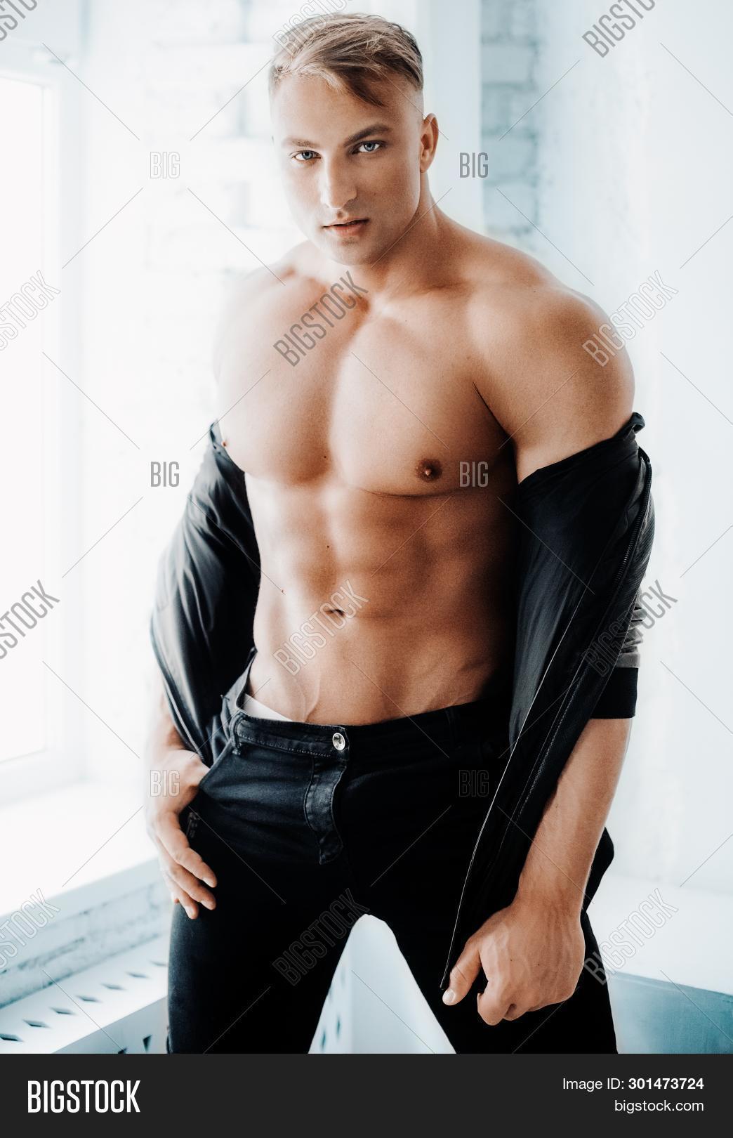 Fashionable Muscular Image & Photo (Free Trial) | Bigstock