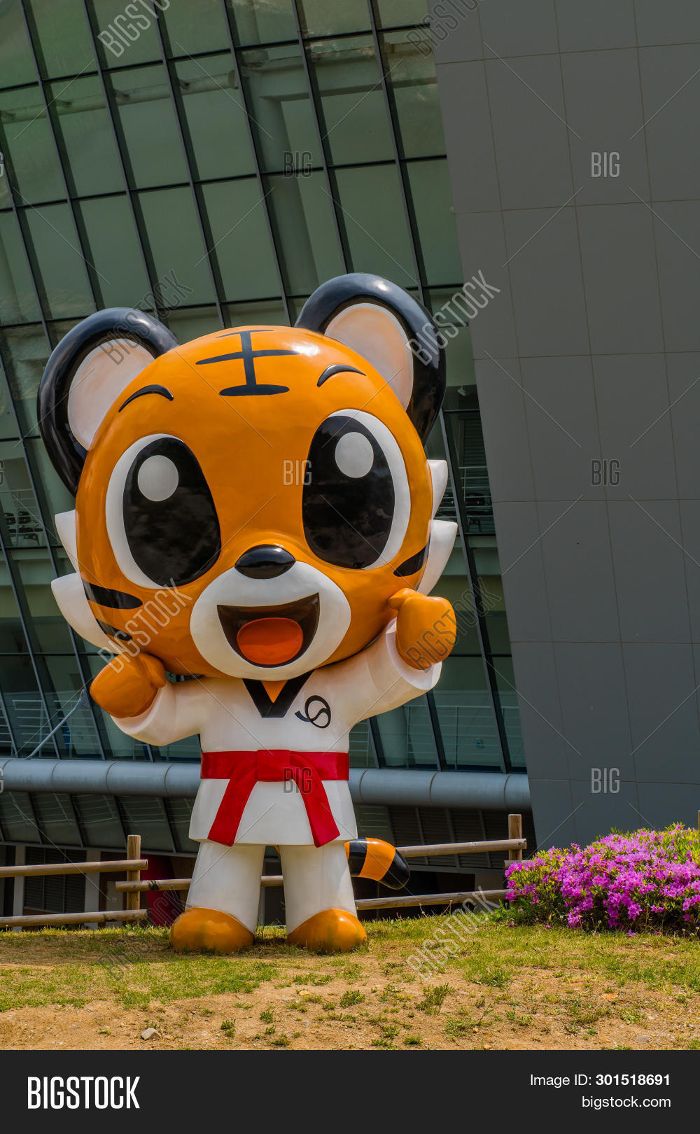 Muju,south Korea; May Image & Photo (Free Trial) | Bigstock