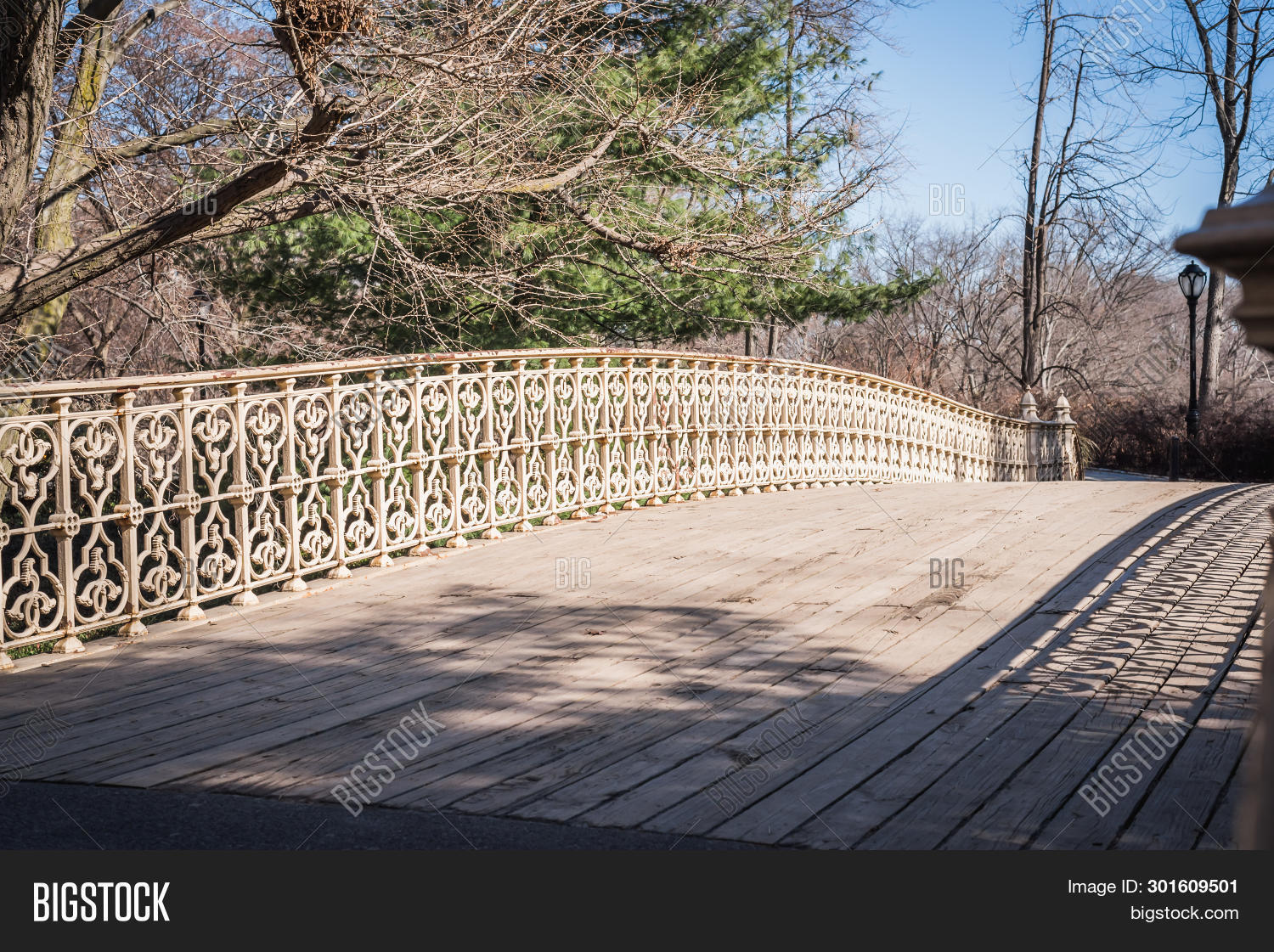 Bow Bridge Landscape Image & Photo (Free Trial) | Bigstock