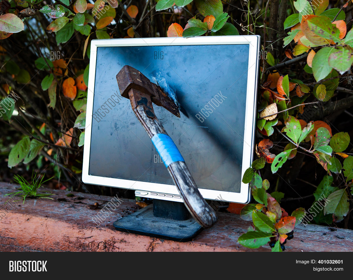 Axe Smash Computer Image & Photo (Free Trial) | Bigstock