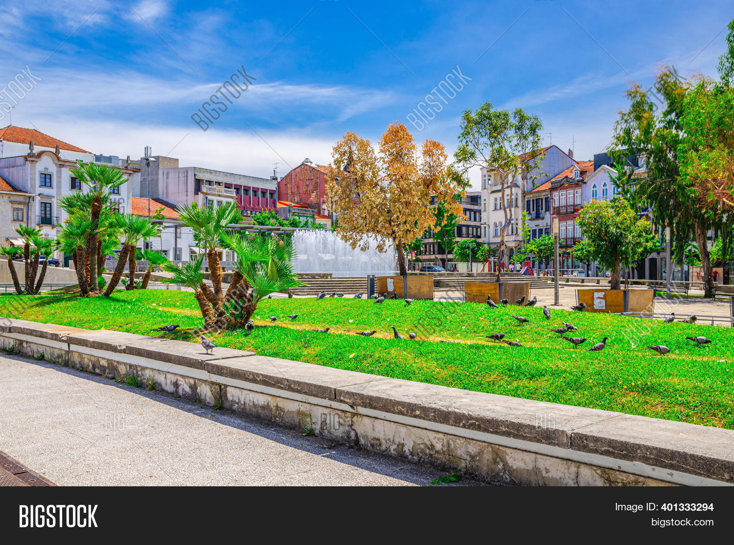 Fountain Small Park Image & Photo (Free Trial) | Bigstock