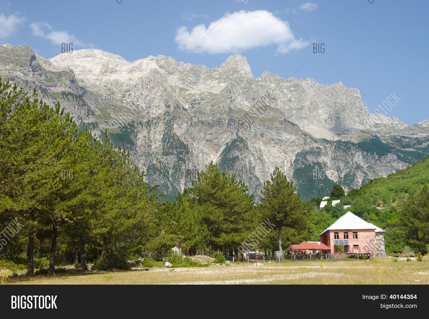 Theth 图片和照片（免费试用） | Bigstock