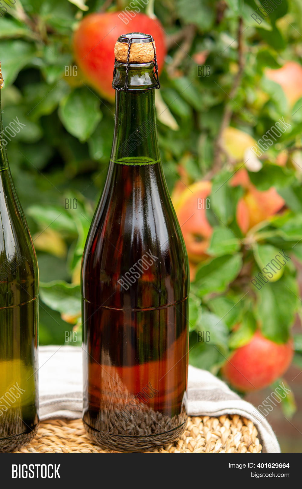 Brut Rose Apple Cider Image & Photo (Free Trial) | Bigstock