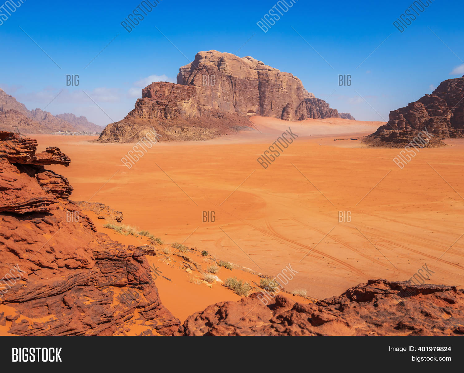 Wadi Rum, Jordan. Khor Image & Photo (Free Trial) | Bigstock
