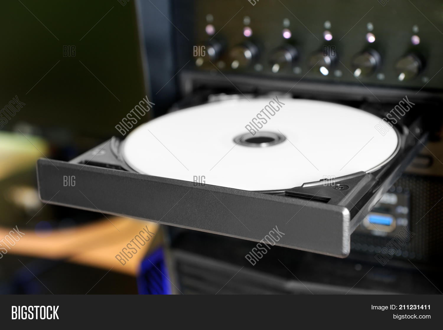 Desktop PC Open Disc Image & Photo (Free Trial) | Bigstock